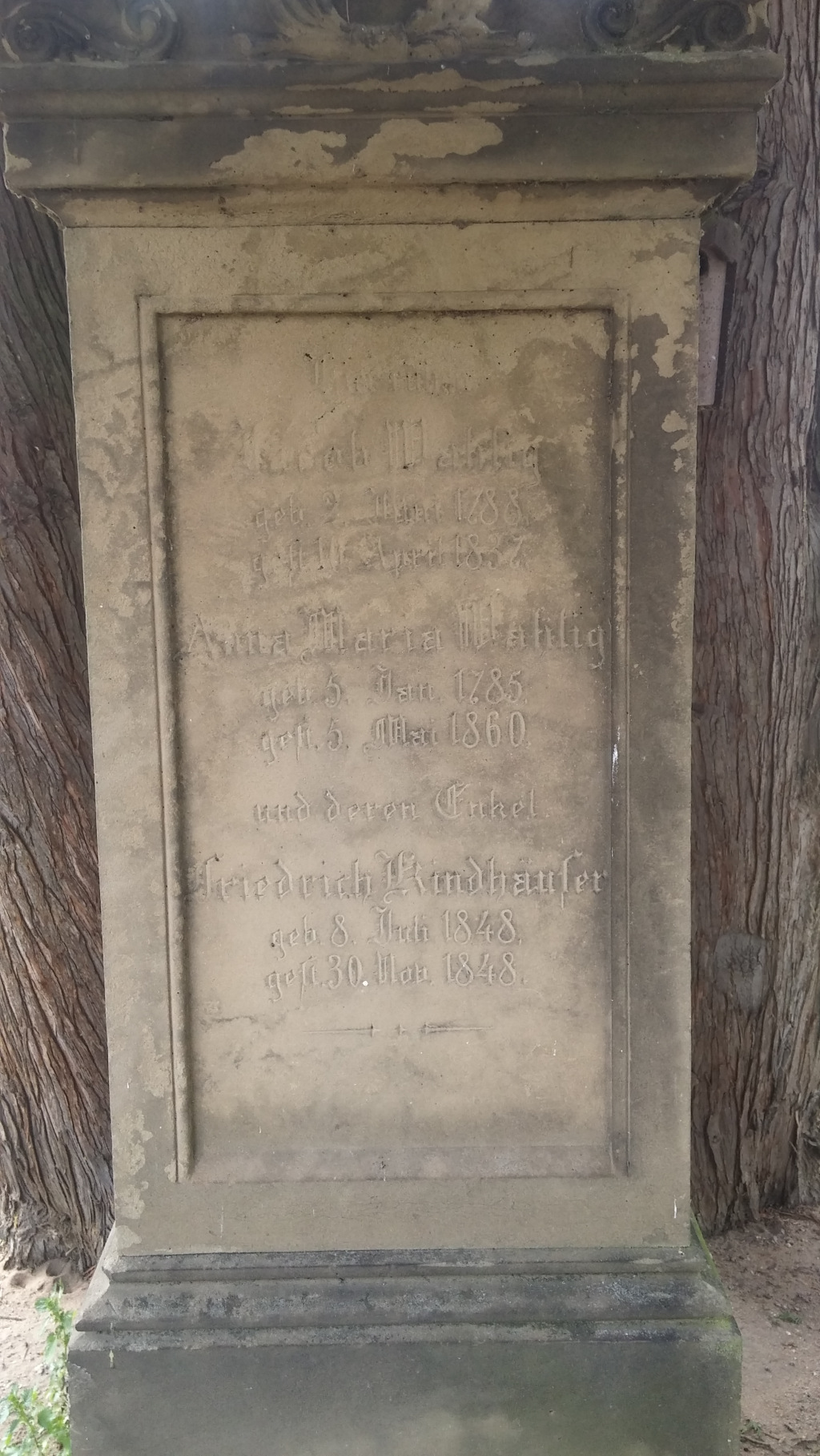 Grabsteine: Grabstein der Familie Jacob Wahlig 1837: Genealogische ...